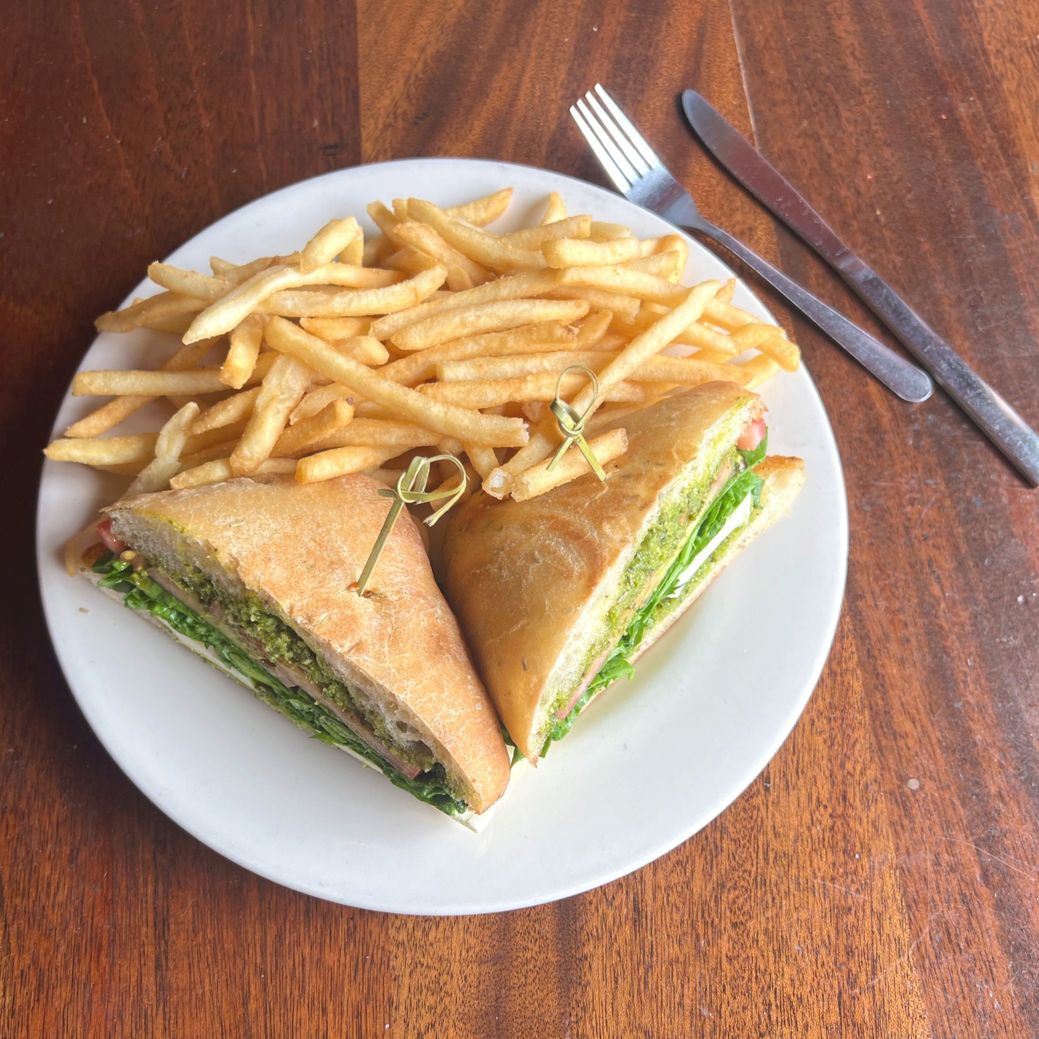 Lunch and Dinner - Cambridge Common Restaurant & Bar